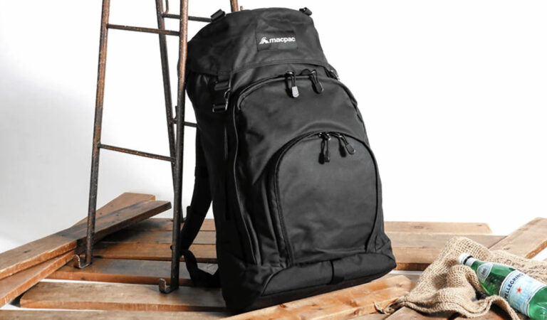 【macpac】コルークラシックは90年代クラシカルな使いやすいドローコード式バックパック【リュックレビュー】 - リュックマン